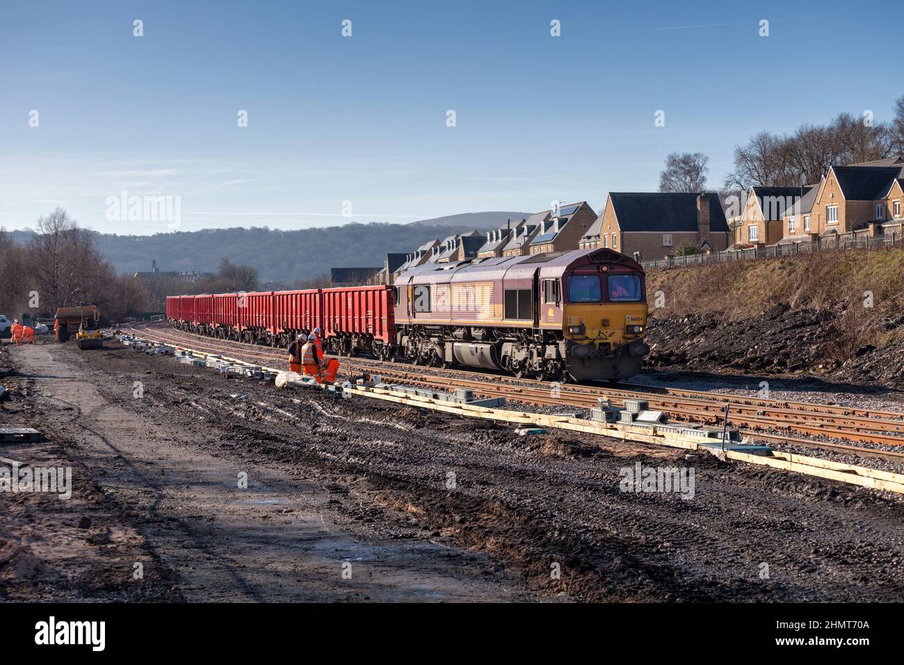 Buxton, Derbyshire DB cargo class 66 locomotive 66054 arriving to run ...