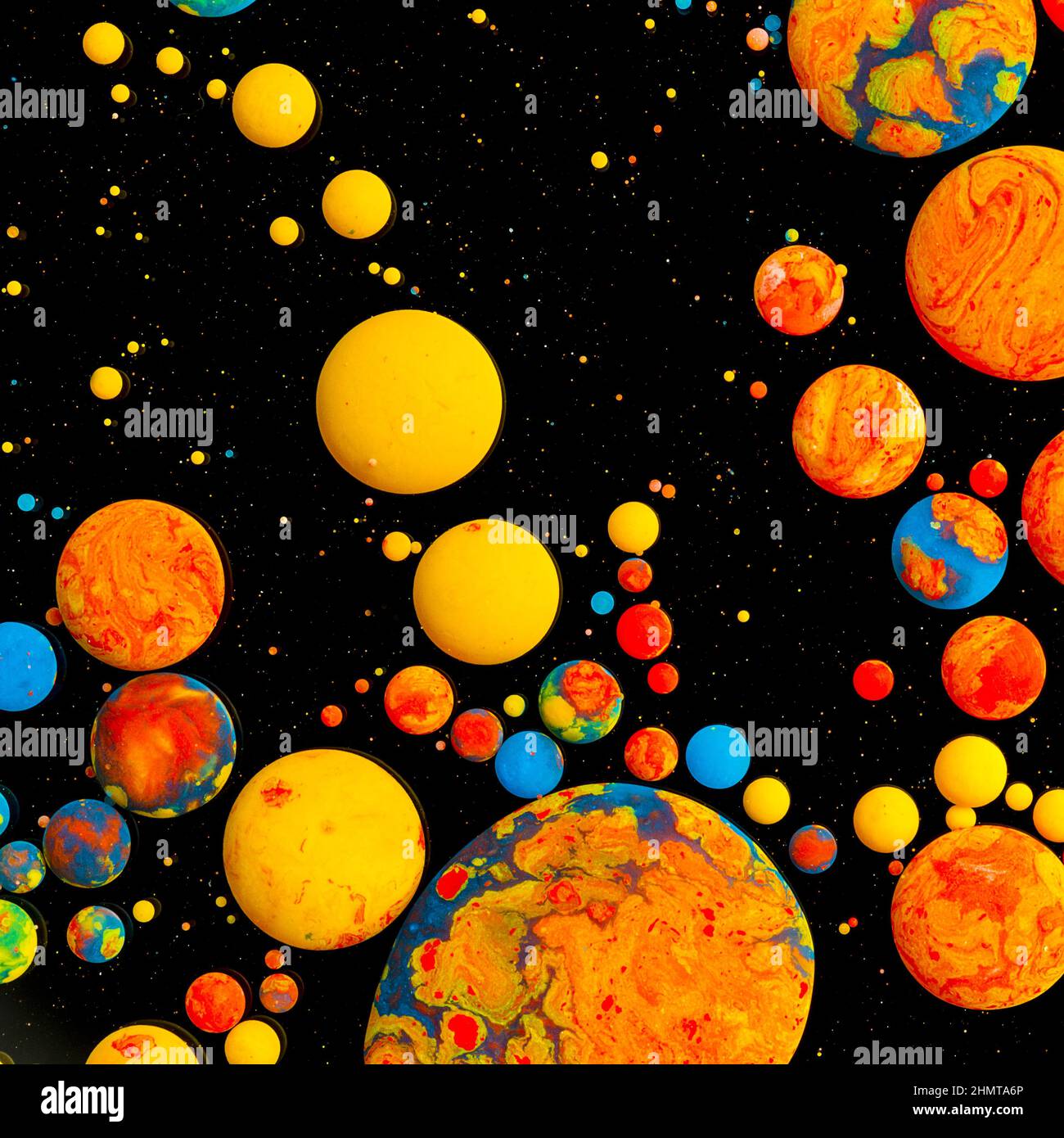 Black ball structures hi-res stock photography and images - Alamy