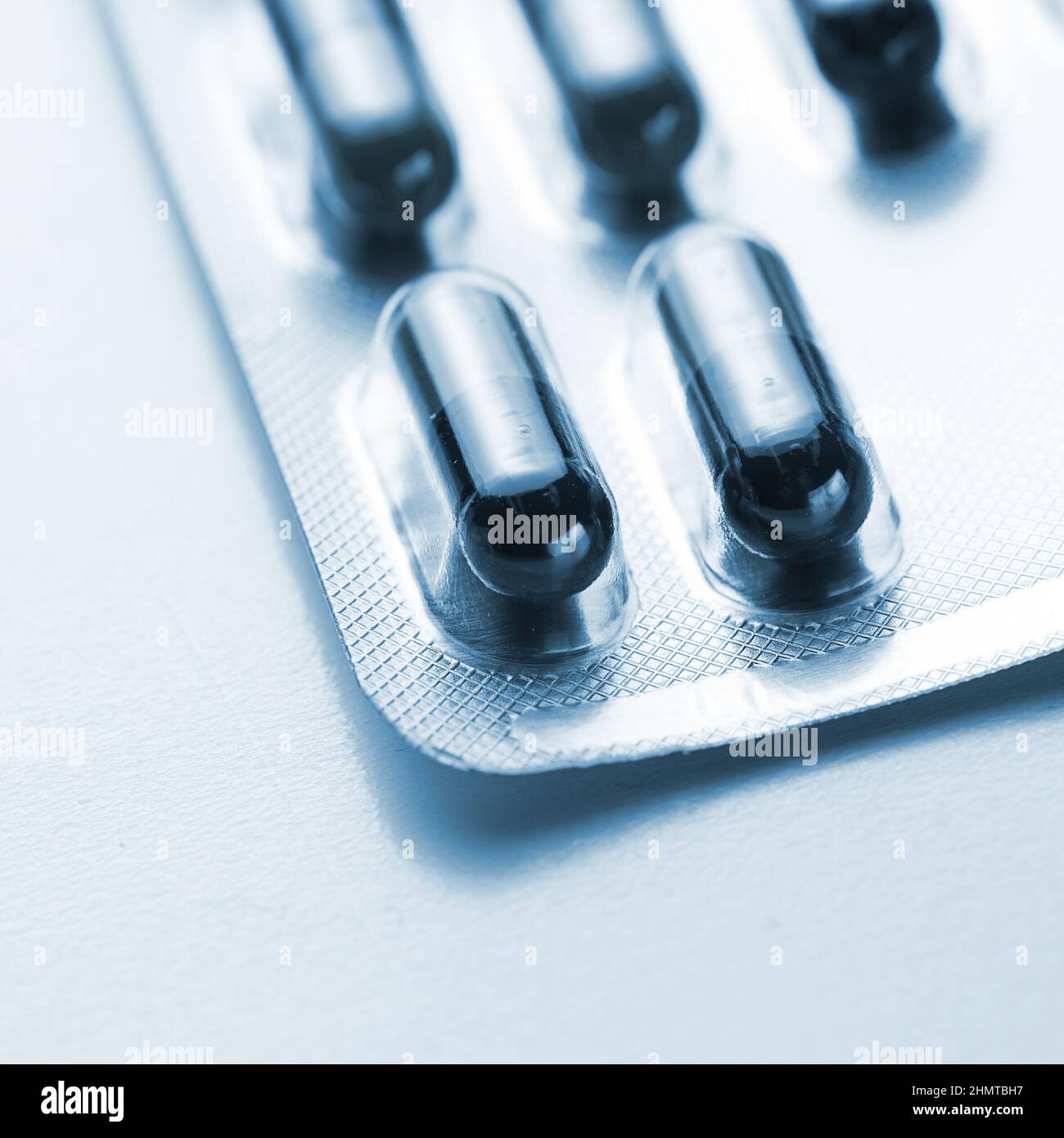 Antibiotic tablets in packaging hi-res stock photography and images - Alamy