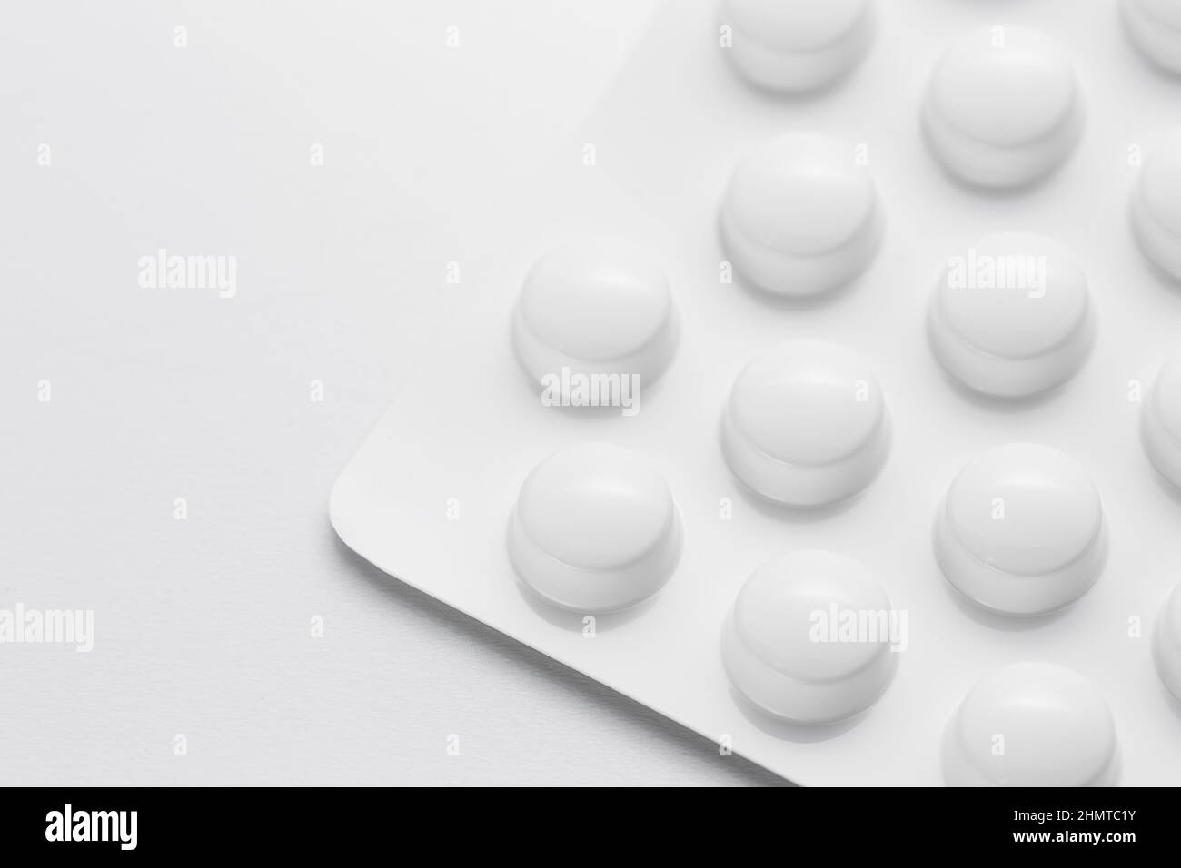 white Tablets drugs mix doctor pills antibiotic pharmacy medicine ...