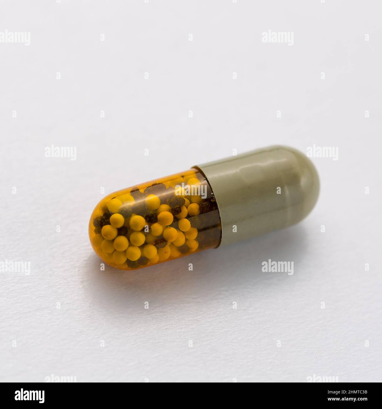 Single capsule drugs therapy pill flu antibiotic pharmacy medicine ...