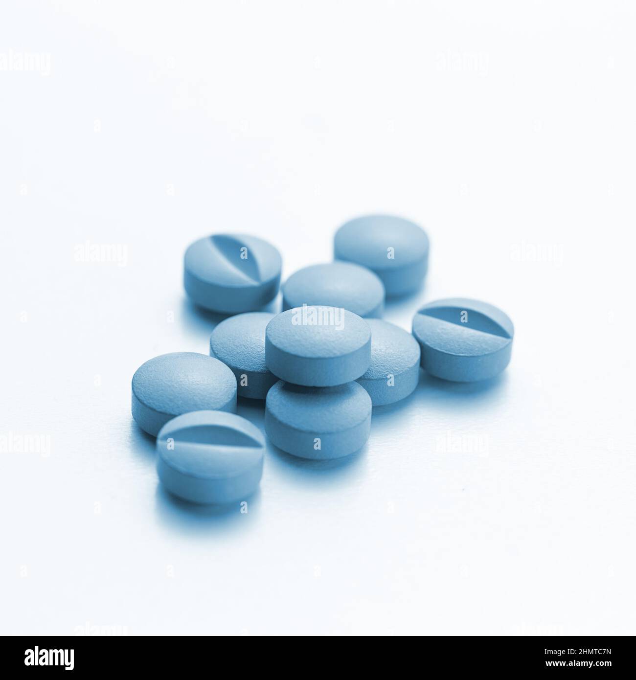 Drugs doctor hi-res stock photography and images - Alamy