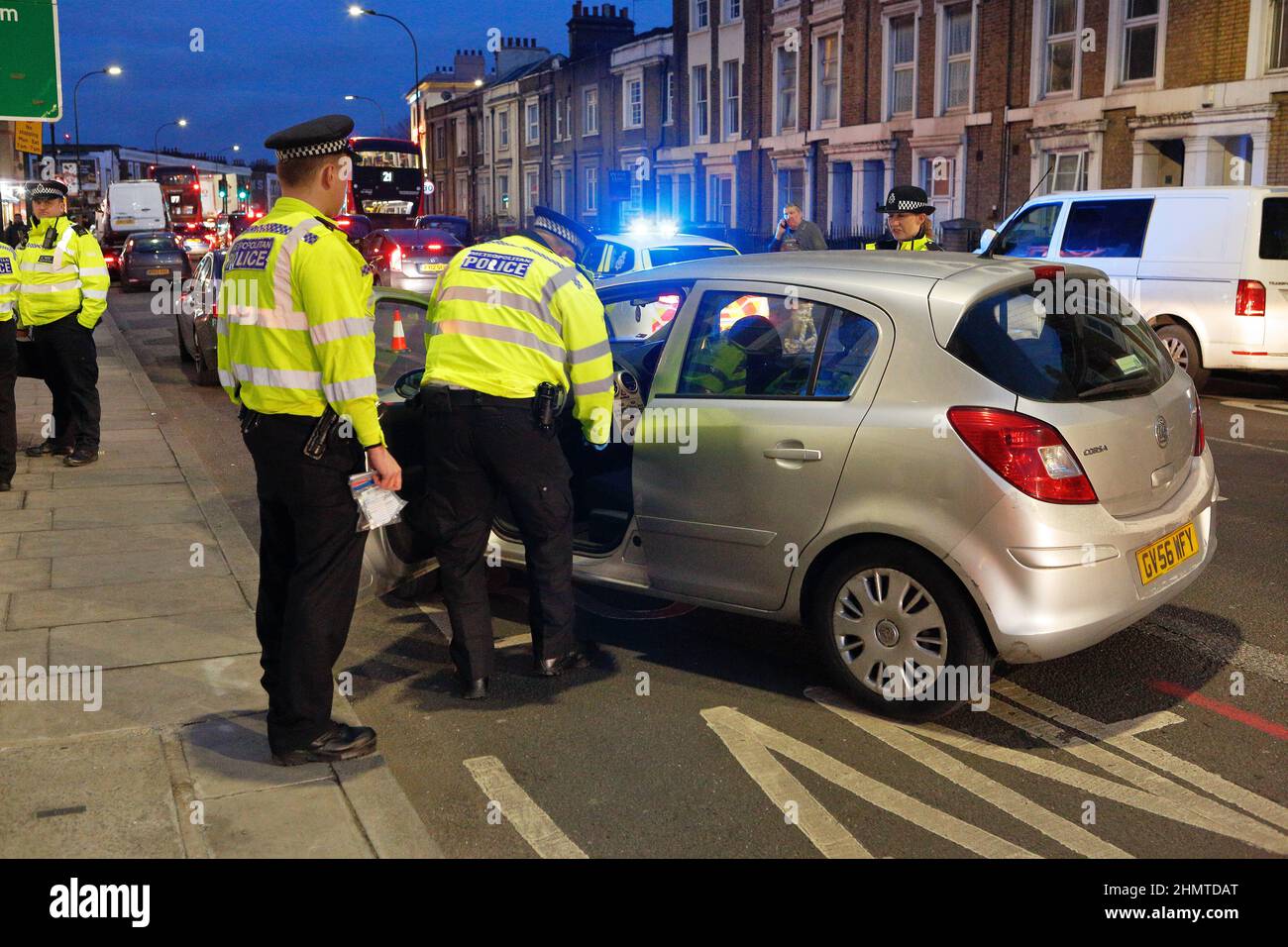 London (UK),11.02.2022: Police in large numbers hold an ANPR - number ...