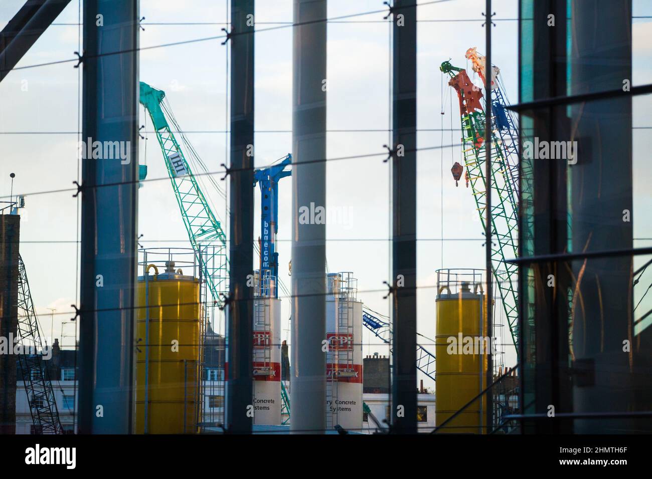 Westminster power station hi-res stock photography and images - Alamy