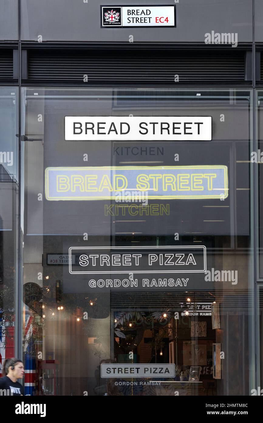 Sign of bread shop hi-res stock photography and images - Alamy