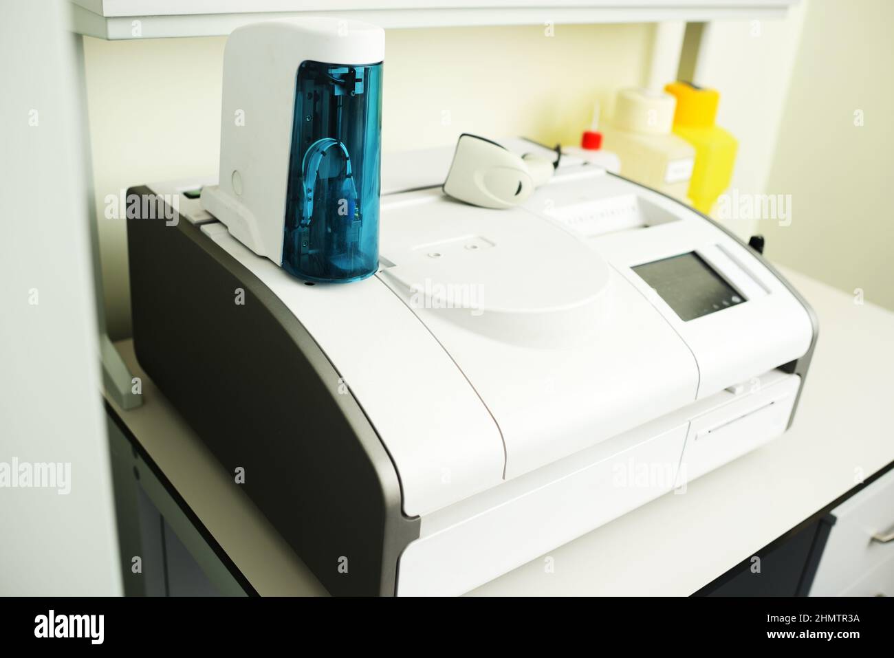 biochemical analyzer in a modern laboratory Stock Photo - Alamy