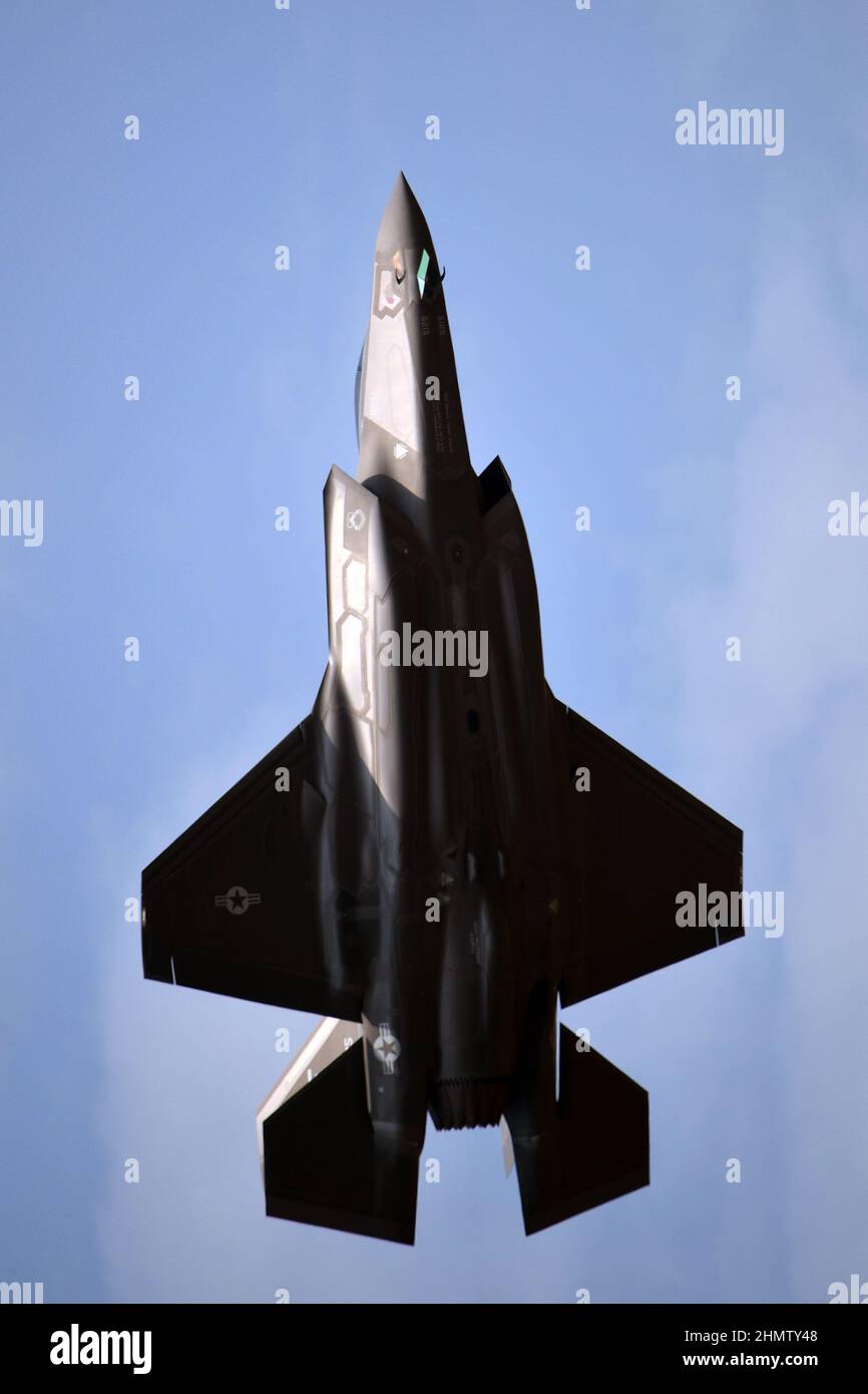 Lockheed martin f35 lightning ii stealth fighter hi-res stock photography and images - Alamy