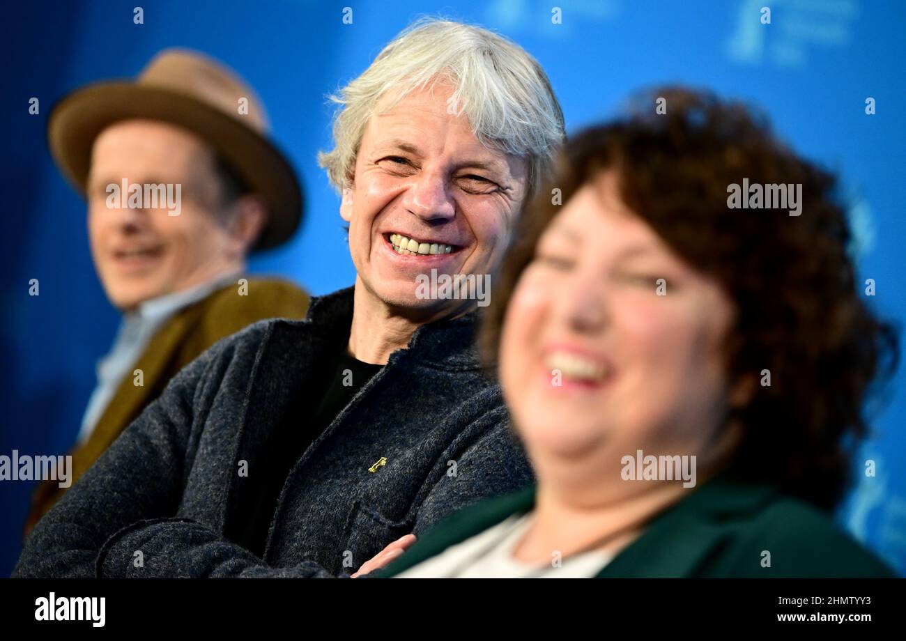 Berlin, Germany. 12th Feb, 2022. Alexander Scheer (l-r), actor, Andreas ...