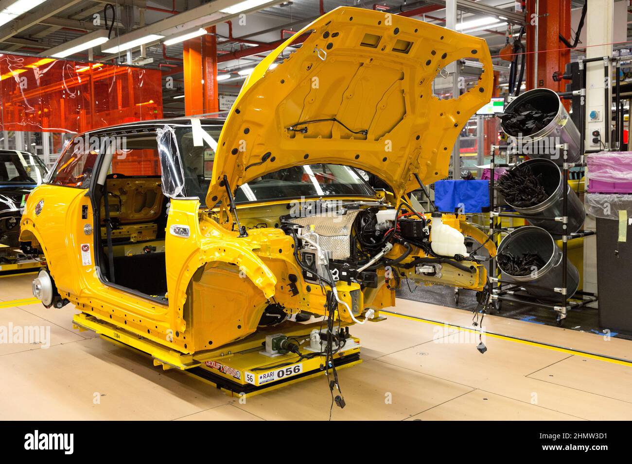 Car assmbly automation hi-res stock photography and images - Alamy