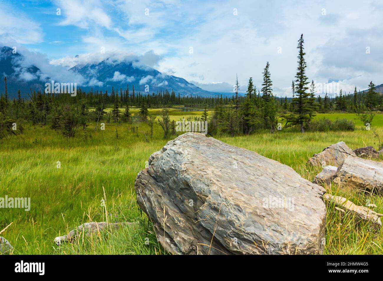 Saskatchewan Valley in jasper canada Stock Photo - Alamy