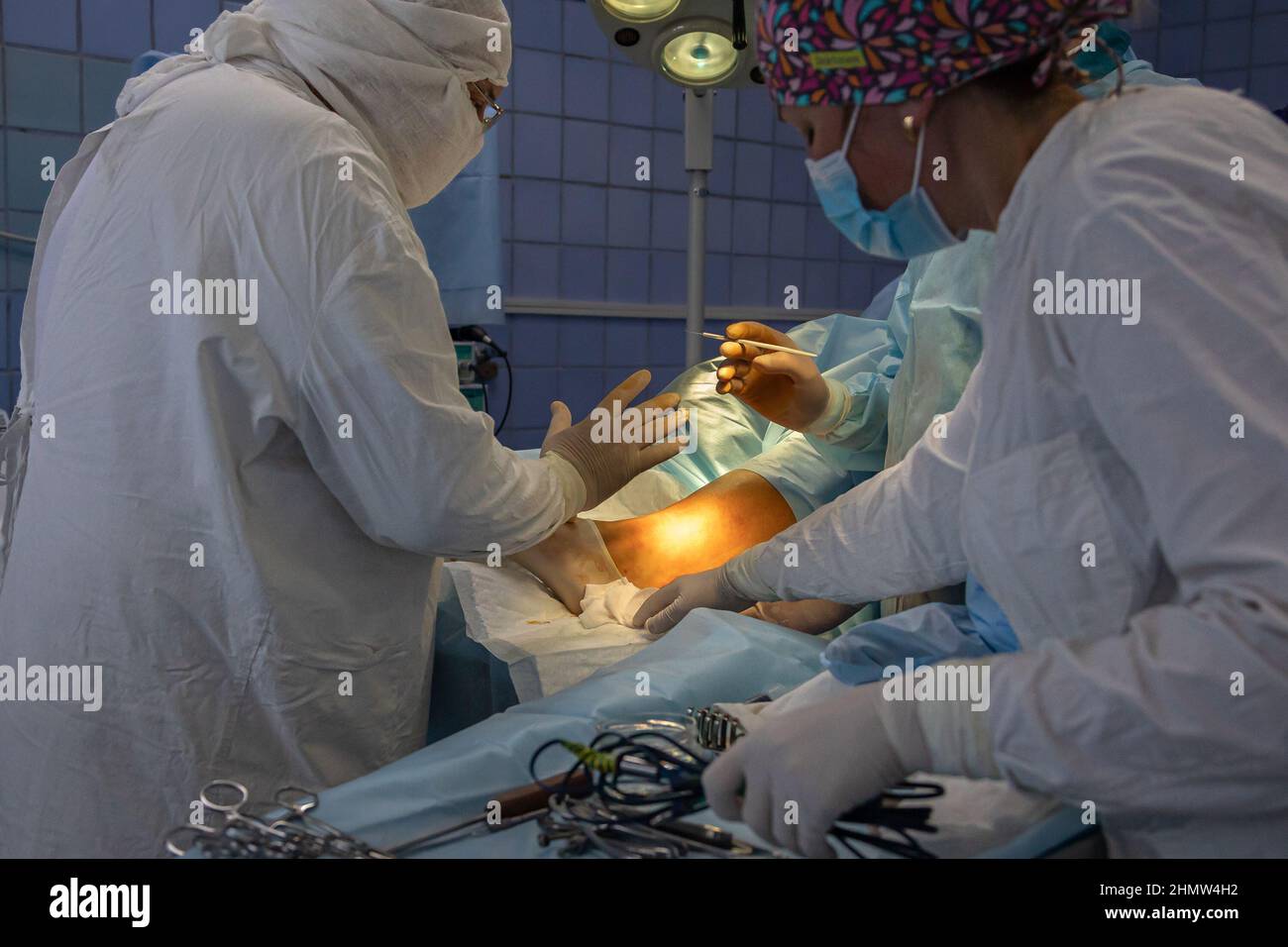 Wartime surgery hi-res stock photography and images - Alamy