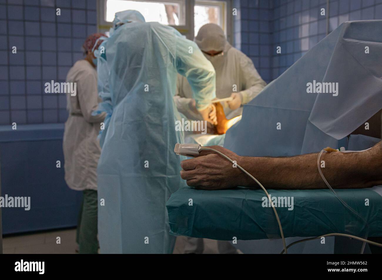 Wartime surgery hi-res stock photography and images - Alamy