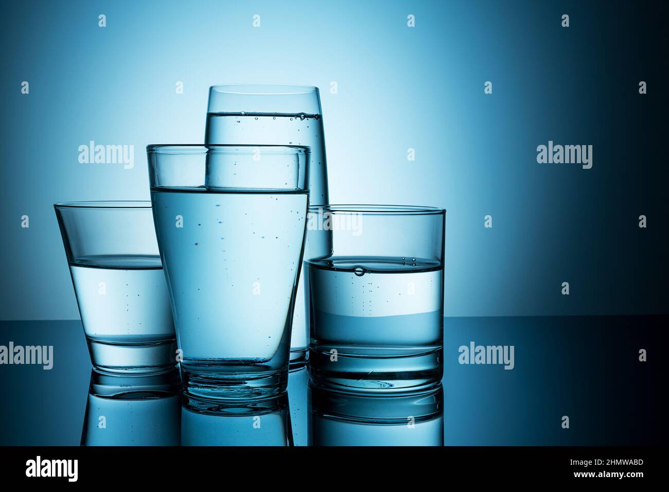 Water in glasses hi-res stock photography and images - Alamy