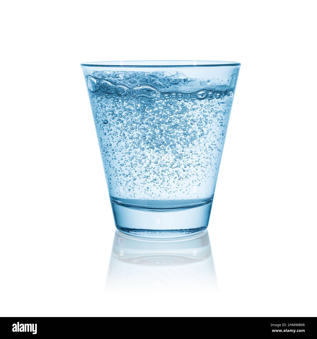 sparkling mineral water in a glass Stock Photo - Alamy