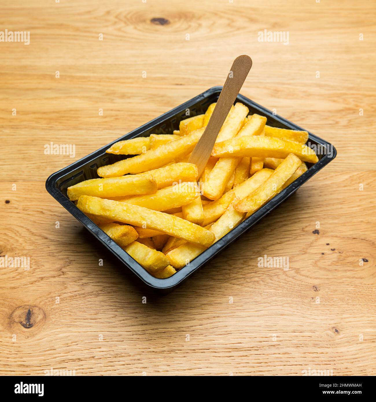 Belgian potato chips hi-res stock photography and images - Alamy