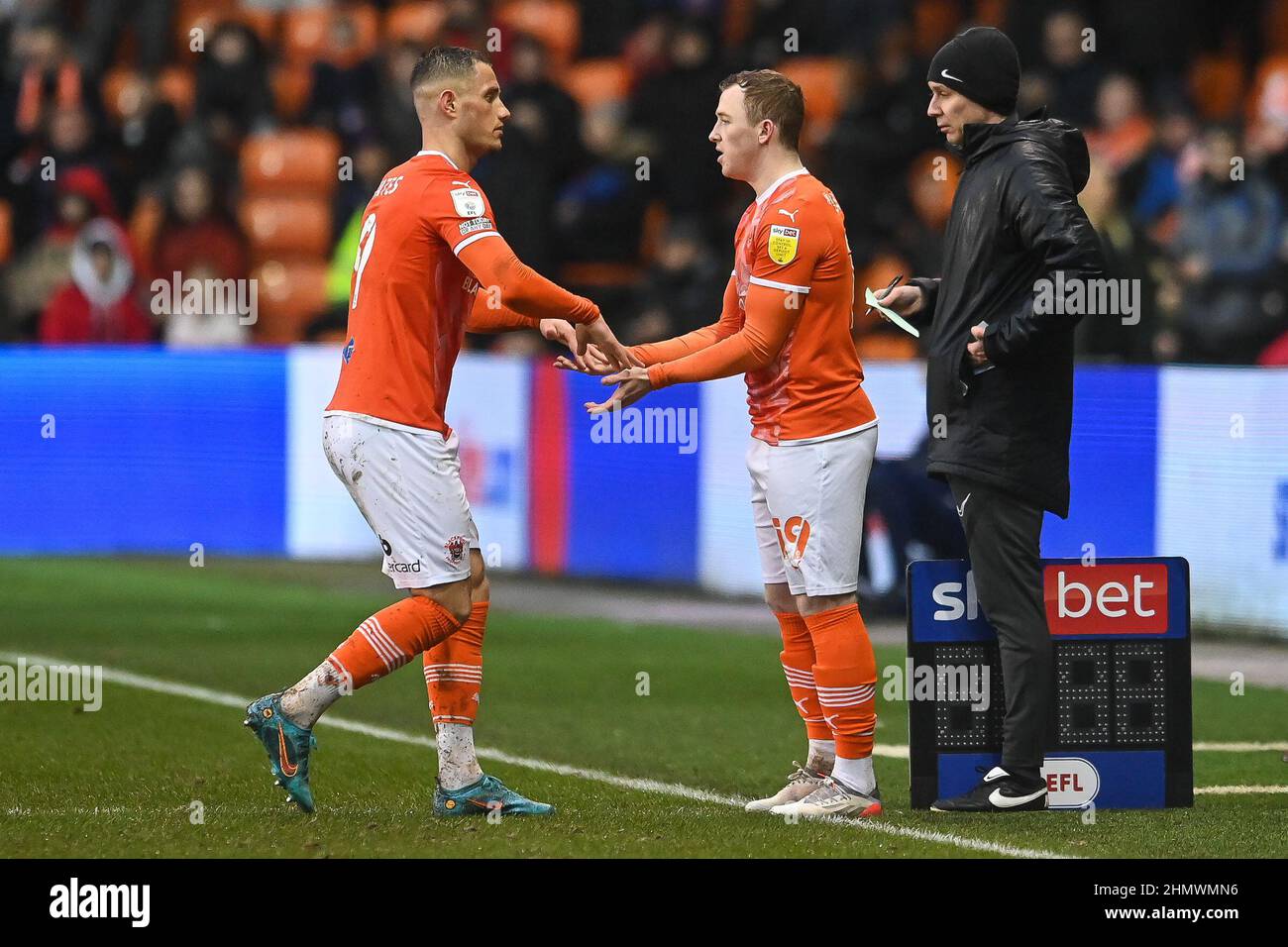Jerry Yates #9 of Blackpool is replaced by Shayne Lavery #19 Stock ...