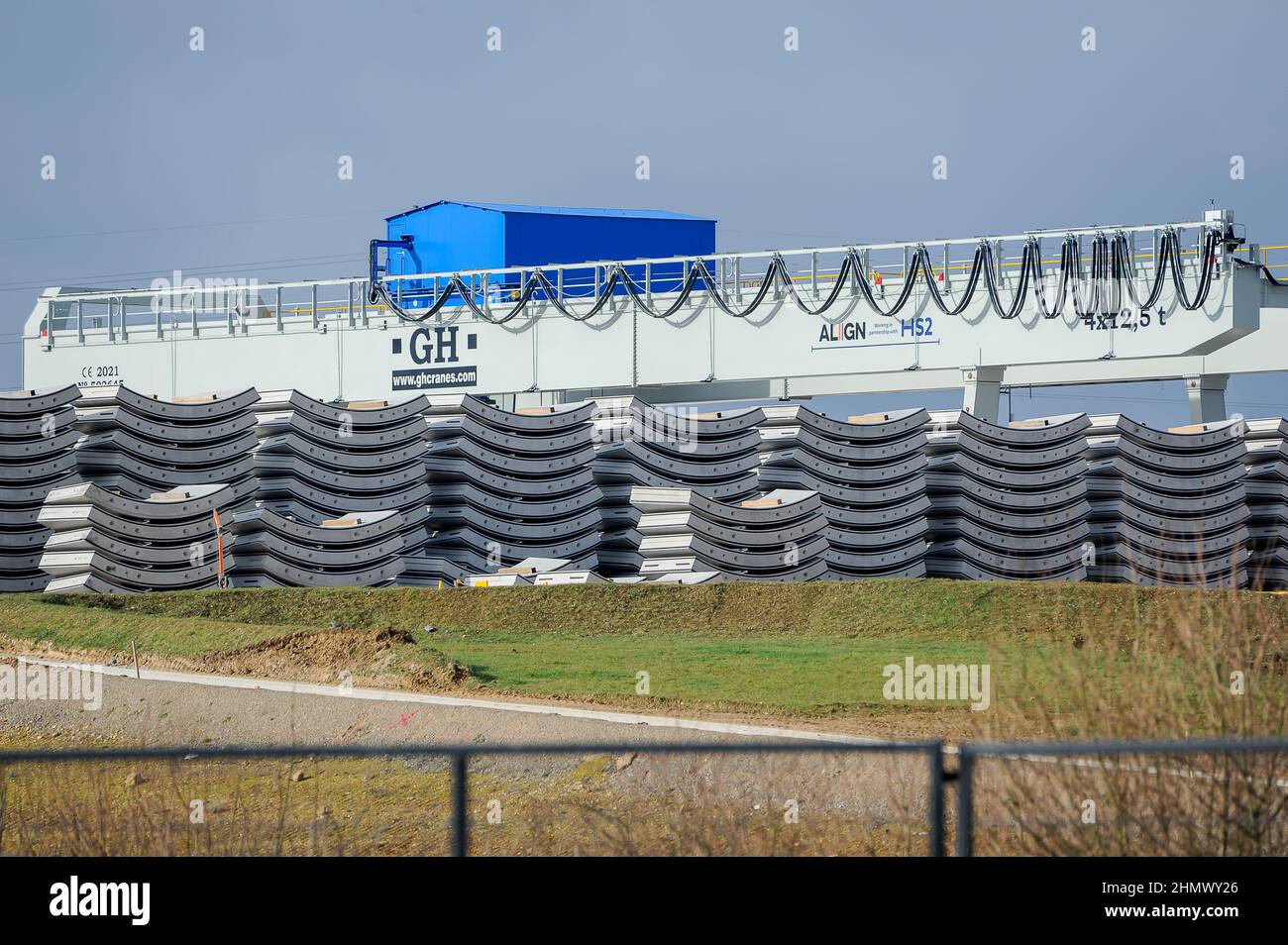 Precast concrete tunnel segments hi-res stock photography and images ...