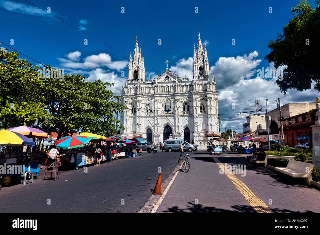 The historic Santa Ana Cathedral, Santa Ana, El Salvador Stock Photo ...