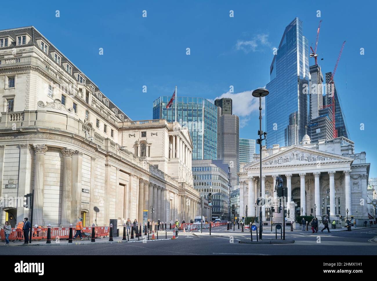 Threadneedle st london hi-res stock photography and images - Alamy