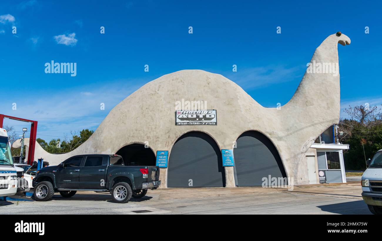 "Dino" the gray dinosaur, a roadside attraction at Harold's Auto Center ...