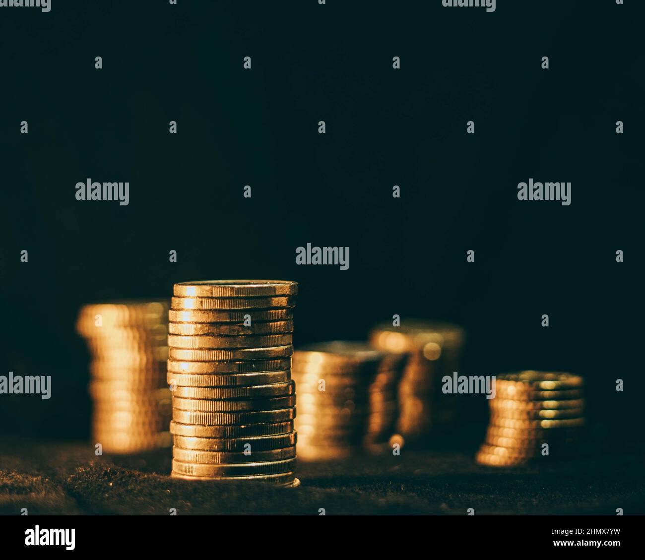 Coin stacks chart hi-res stock photography and images - Alamy