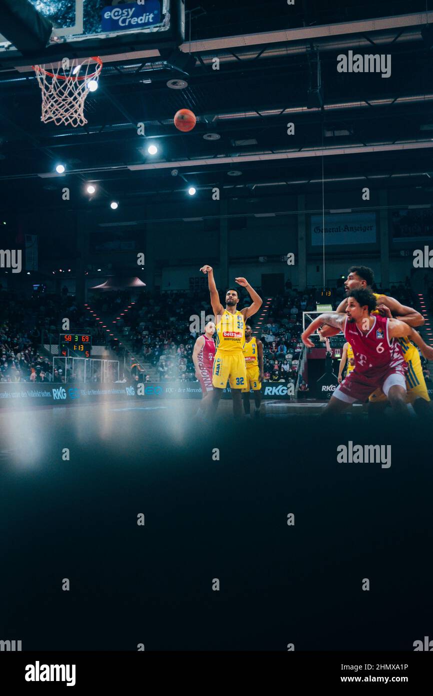 Bonn, Telekom BasketsDome, 06.02.22: Johannes Thiemann (Berlin) bei ...