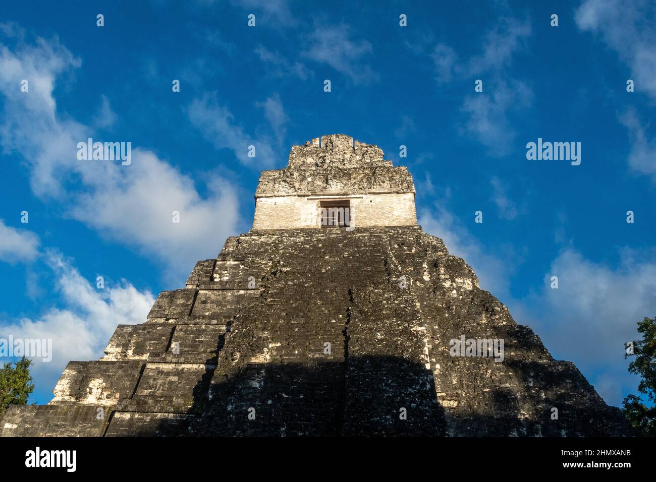 Mayan ruins Tikal Guatemala Stock Photo - Alamy