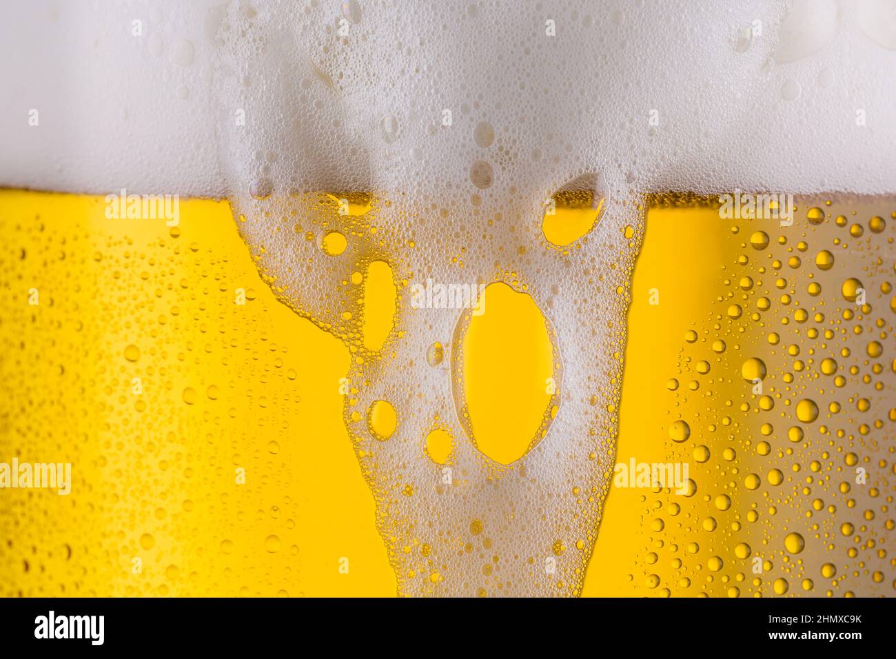 Glass overflowing water hi-res stock photography and images - Alamy