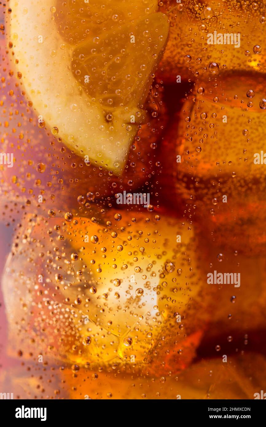 Coke with ice cubes hi-res stock photography and images - Alamy