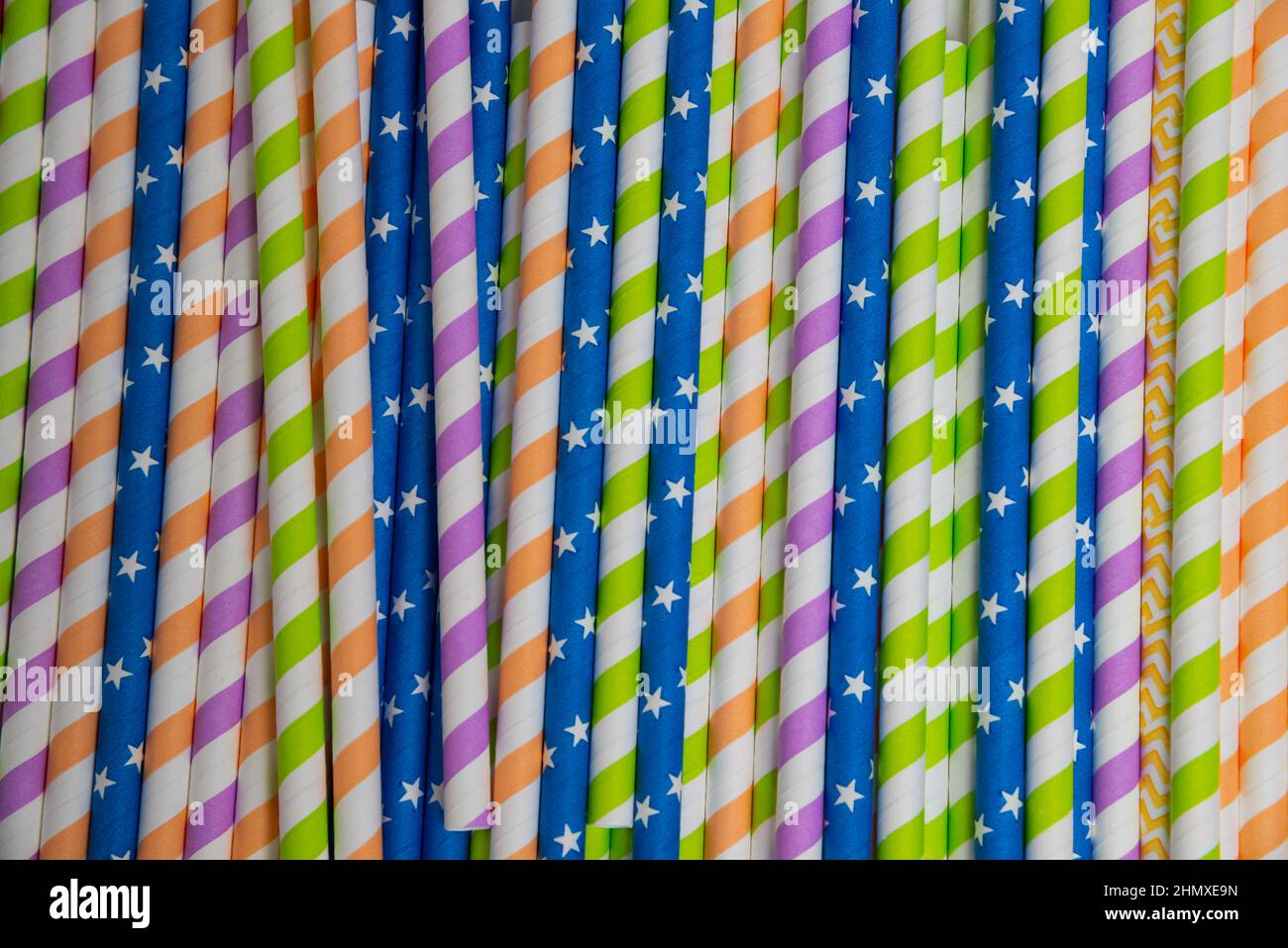 Green striped straws hi-res stock photography and images - Alamy