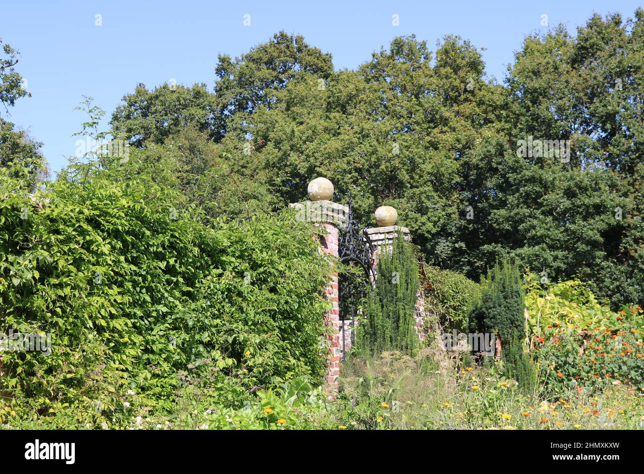 Batemans tower hi-res stock photography and images - Alamy