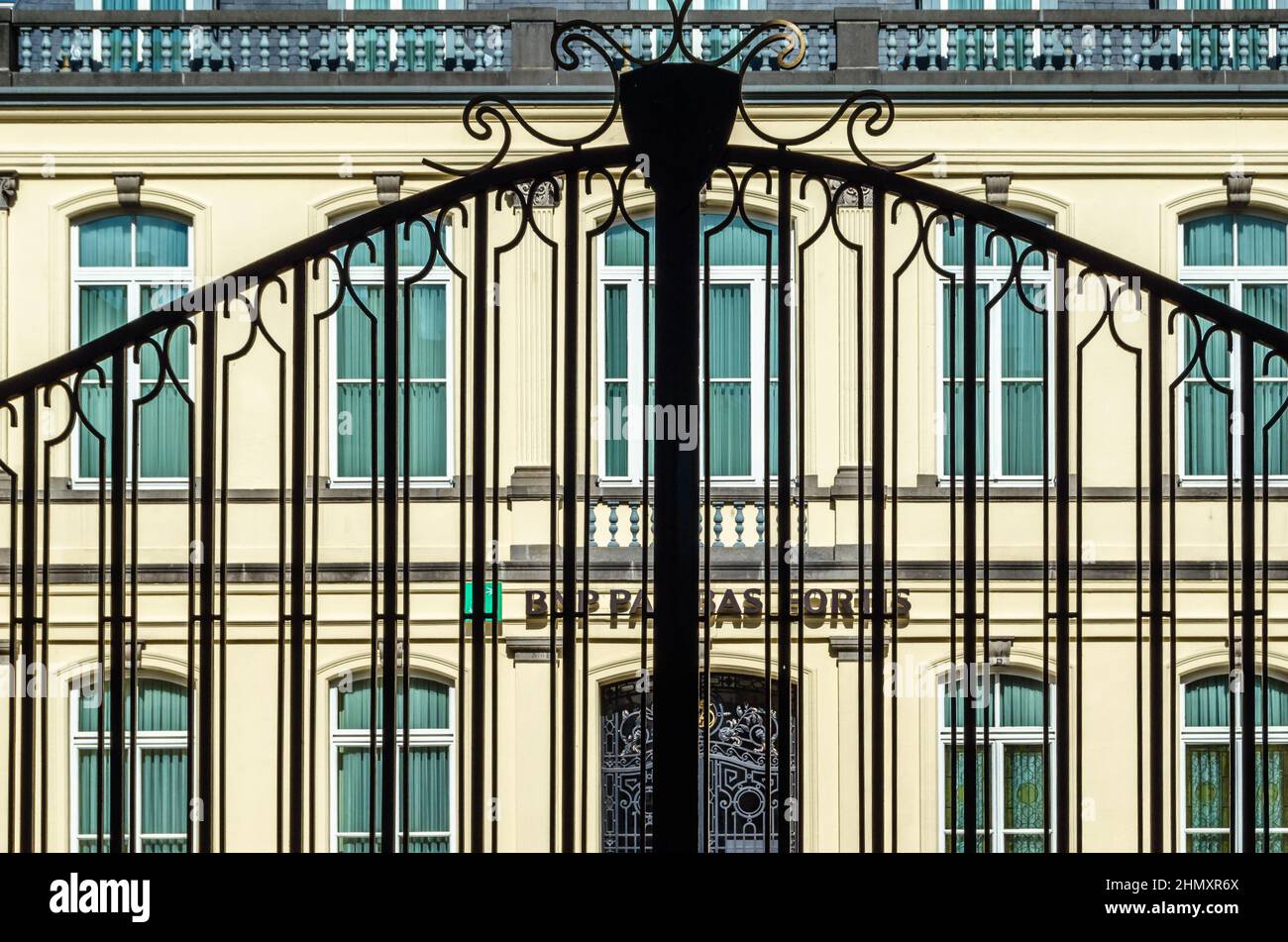 Fortis logo hi-res stock photography and images - Alamy