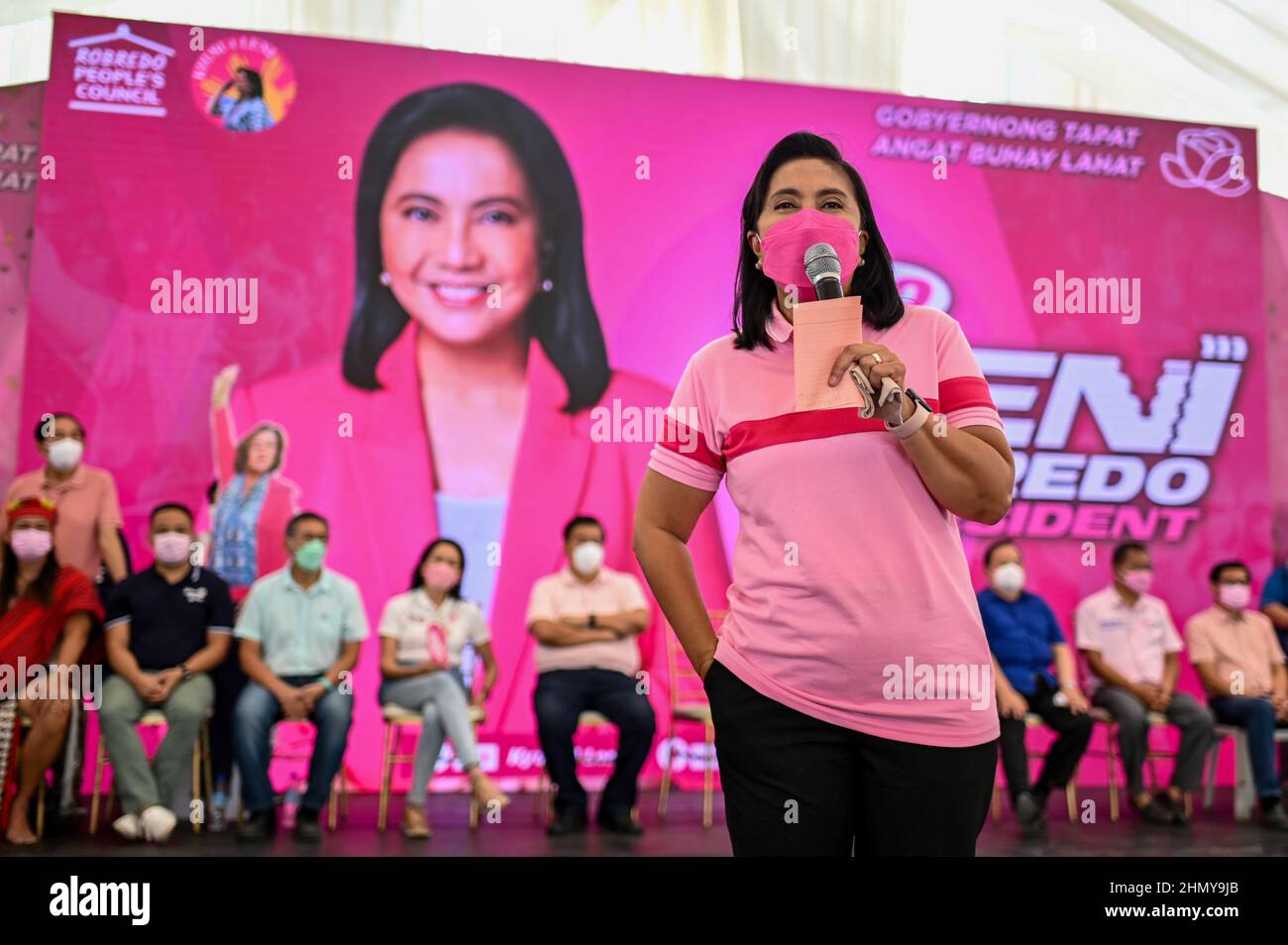 Philippine vice president leni robredo hi-res stock photography and ...
