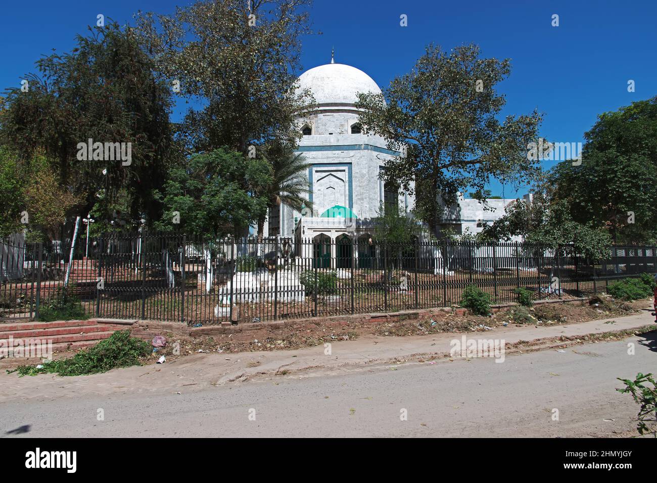 Rehman Baba shrine in Peshawar, Pakistan Stock Photo - Alamy