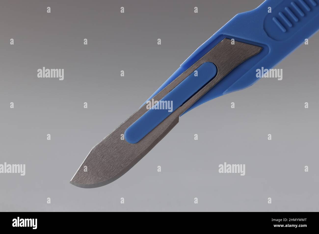 Retractable pocket sized box cutter, sharp instrument in blue colour ...