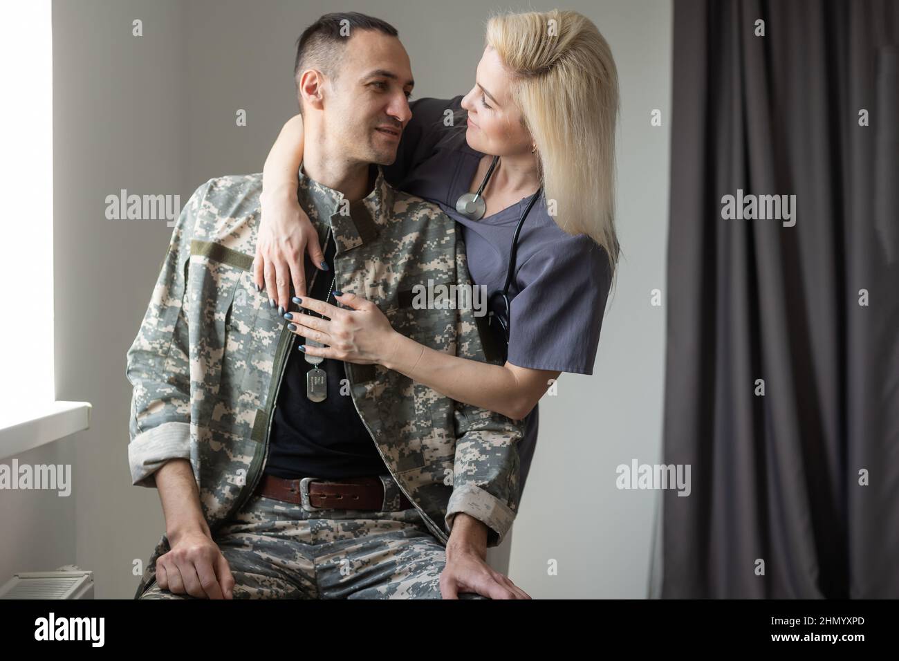 Soldiers and nurses who are lovers. Medical personnel and happy ...