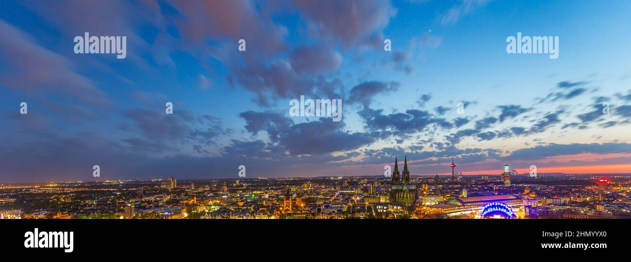 Aerial over cologne old town hi-res stock photography and images - Alamy