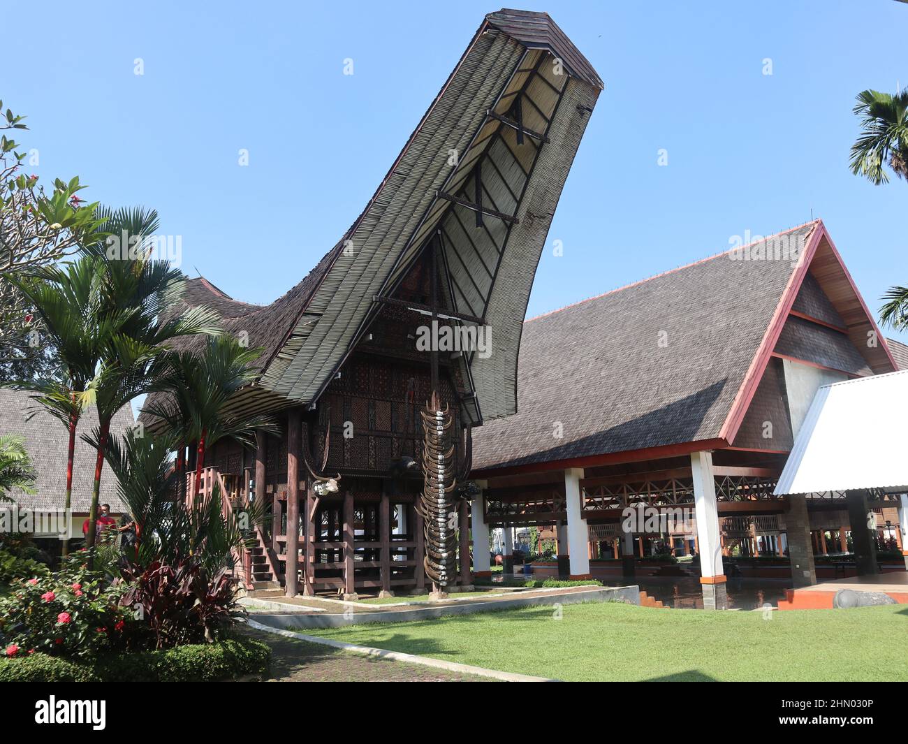 traditional toraja house Stock Photo - Alamy