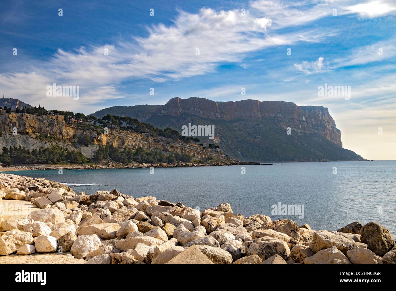 cassis beach in france Stock Photo - Alamy