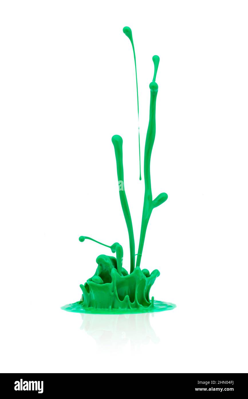green paint splashing Stock Photo - Alamy