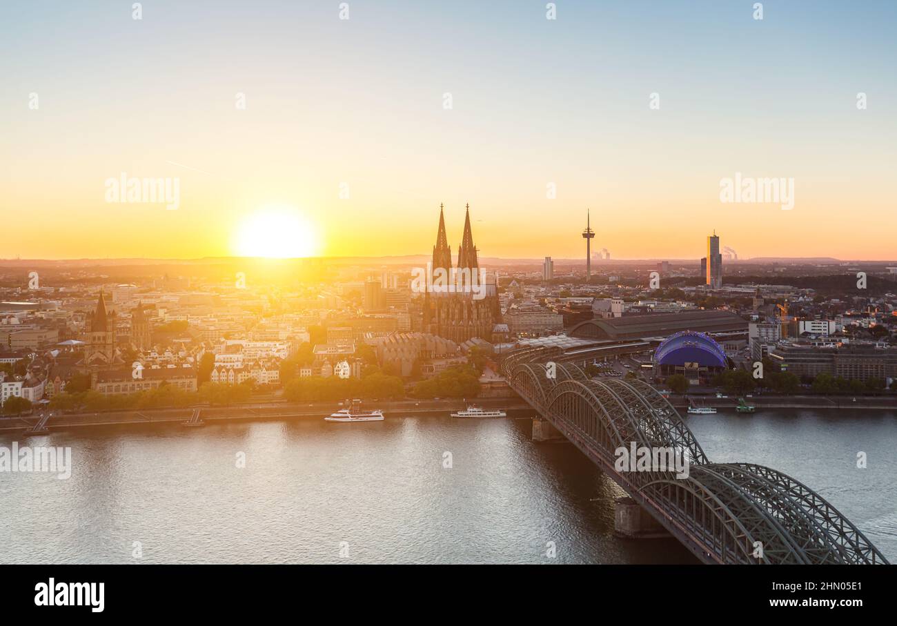 Cologne skyline sunset view Stock Photo - Alamy