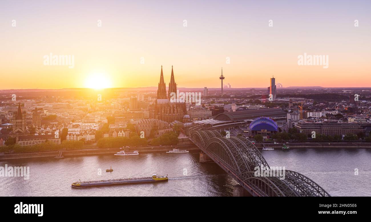 Aerial over cologne old town hi-res stock photography and images - Alamy