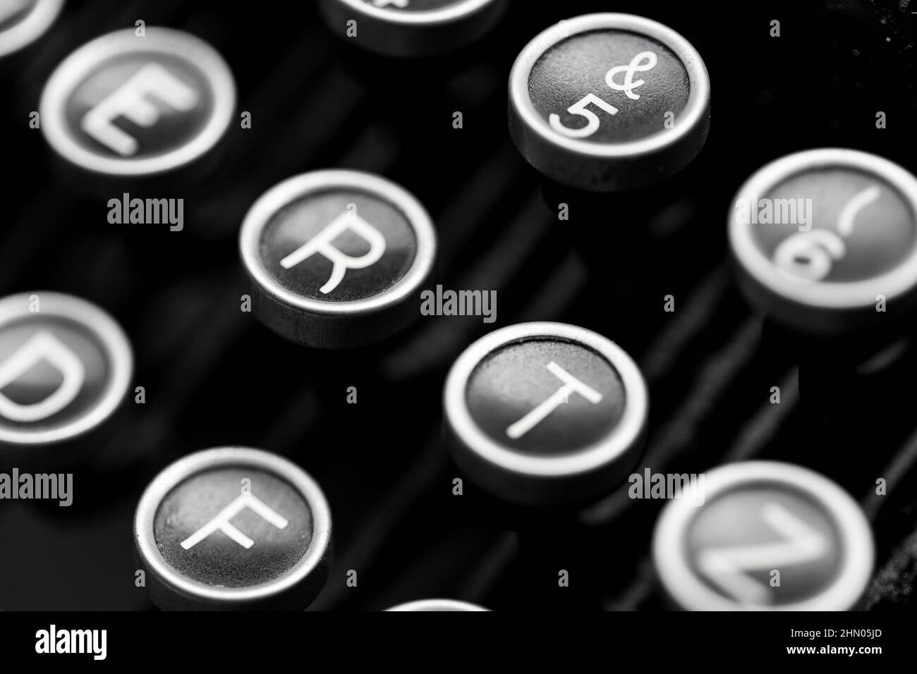 Old typewriter keys hi-res stock photography and images - Alamy