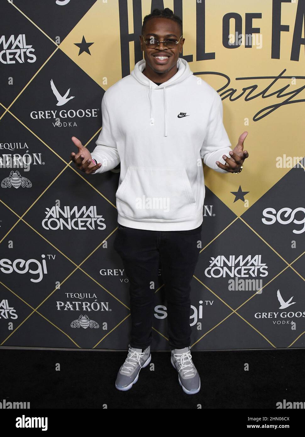 Mitchell Agude arrives at the Hall of Fame Party – Big Game Weekend ...