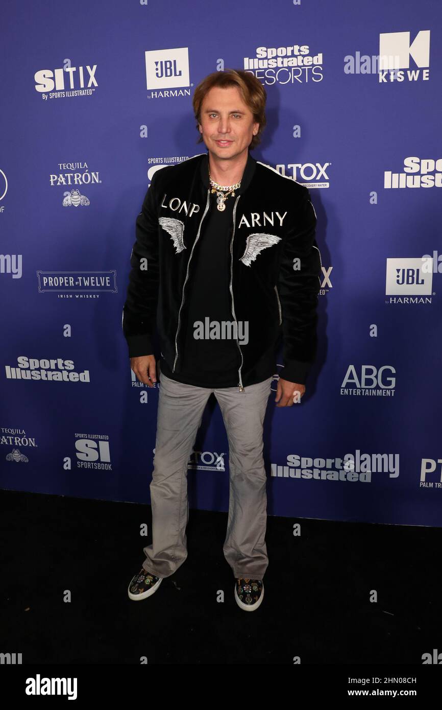 Jonathan cheban food hi-res stock photography and images - Alamy