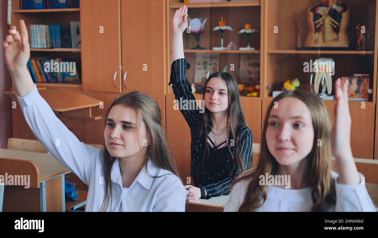 Teen classroom stretch hi-res stock photography and images - Alamy