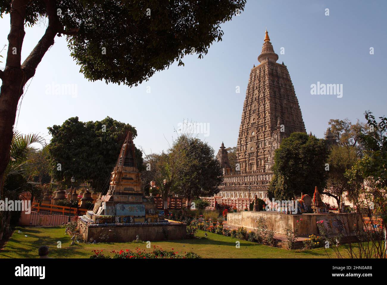Enlightenment temple hi-res stock photography and images - Alamy