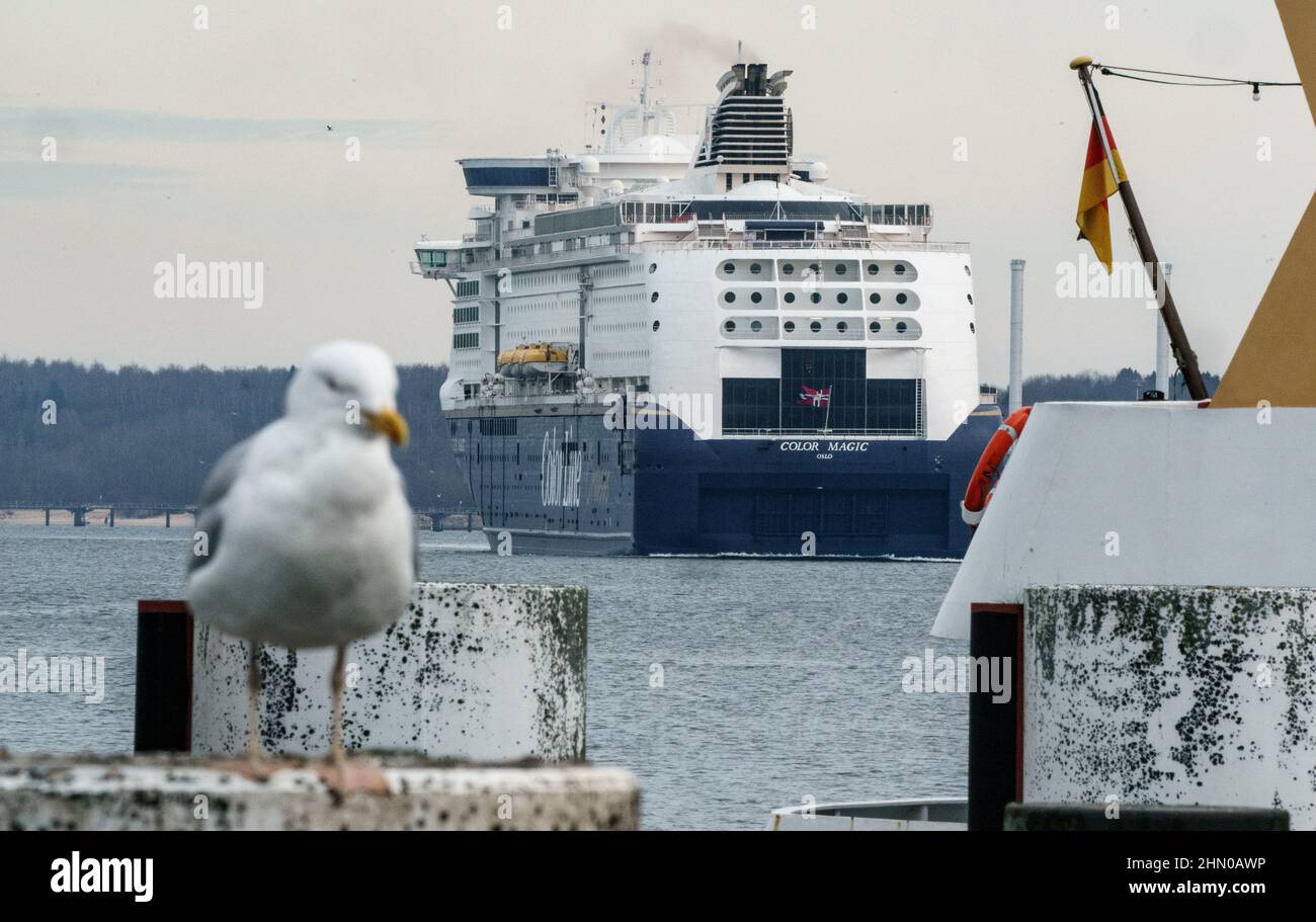 Kiel, Germany. 13th Feb, 2022. The "Color Magic" of the Norwegian ...