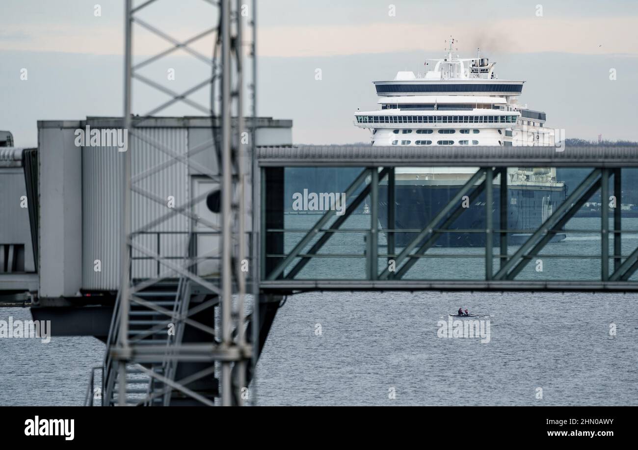 Kiel, Germany. 13th Feb, 2022. The "Color Magic" of the Norwegian ...