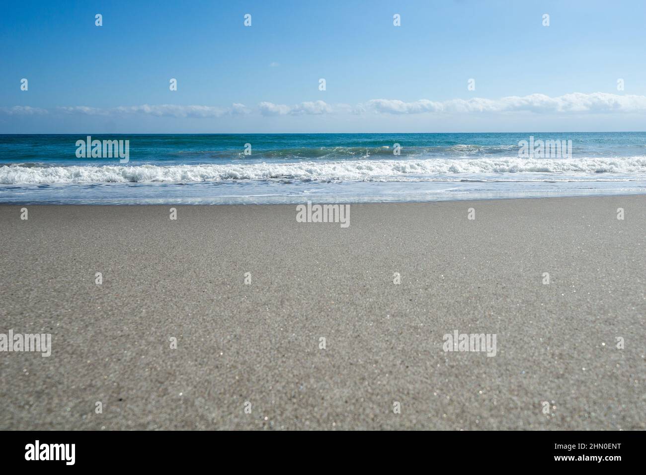 Sea water recedes hi-res stock photography and images - Alamy